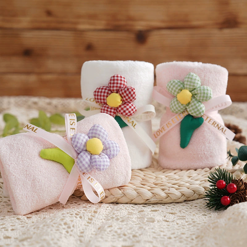 Tulip Towel Party Favor Box Stuffer – Floral Supplies Store