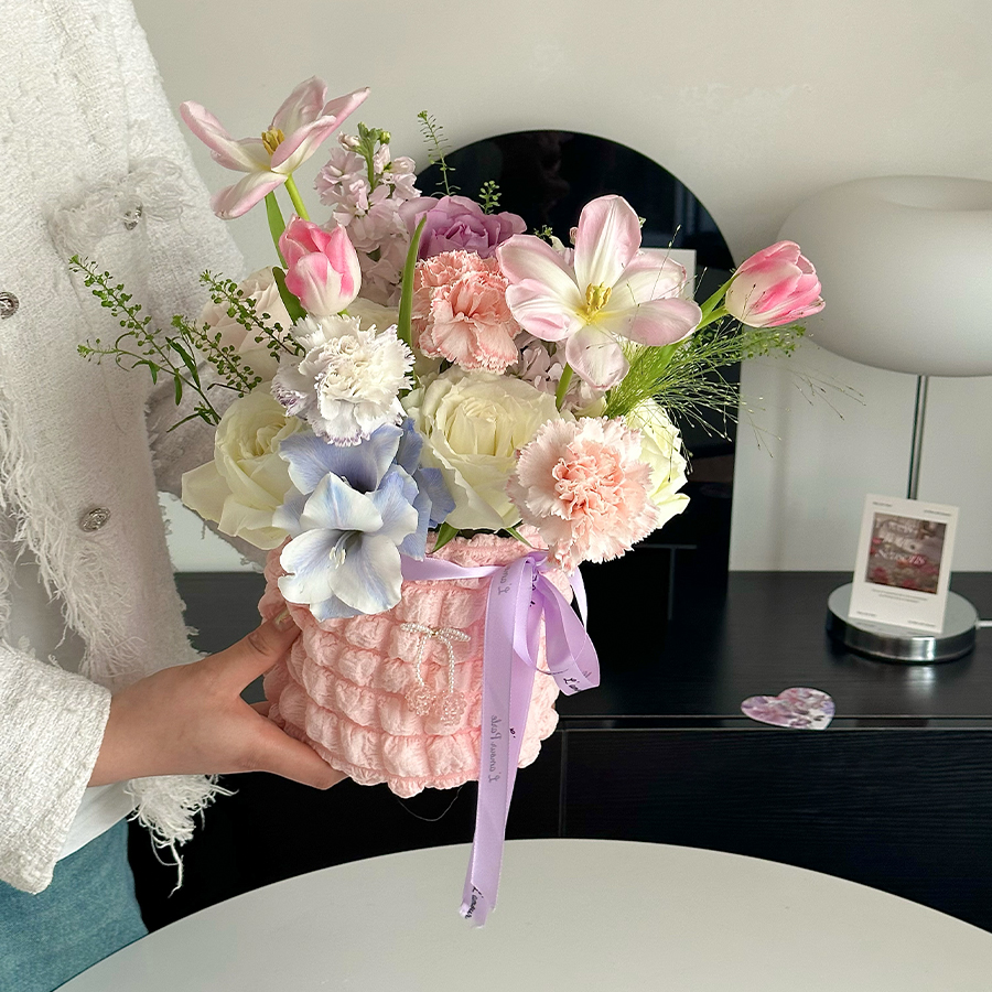 Checkered Fabric Round Flower Gift Box Pack 2 – Floral Supplies Store